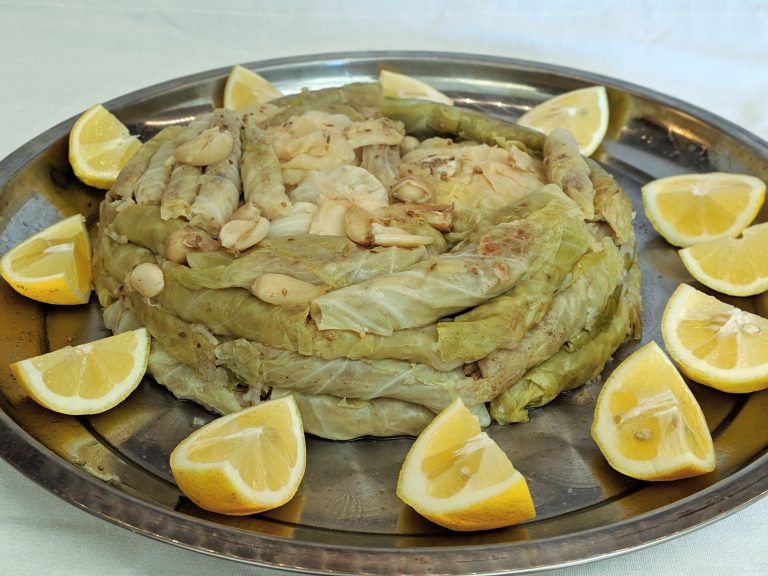 Malfouf: Rolled Cabbage Leaves Stuffed with Rice Mix – cheefchoom